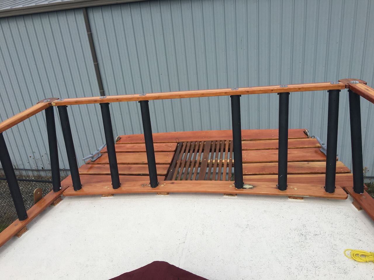 Aft Deck Railing - 2023